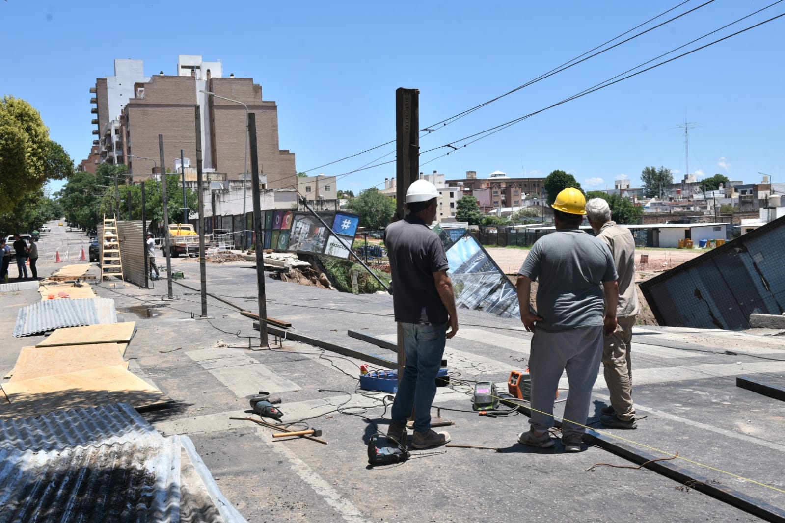 La Municipalidad informa la situación del socavamiento en Vélez ...